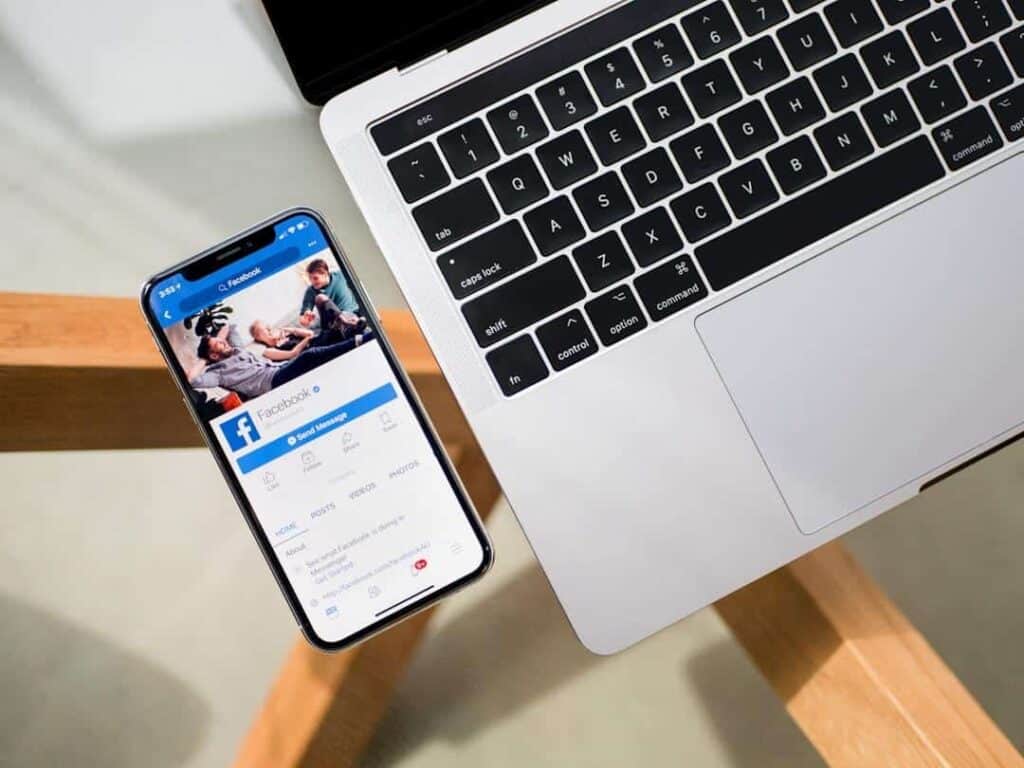 How To Become A Social Media Manager: Kickstart Your Career — TFMMT