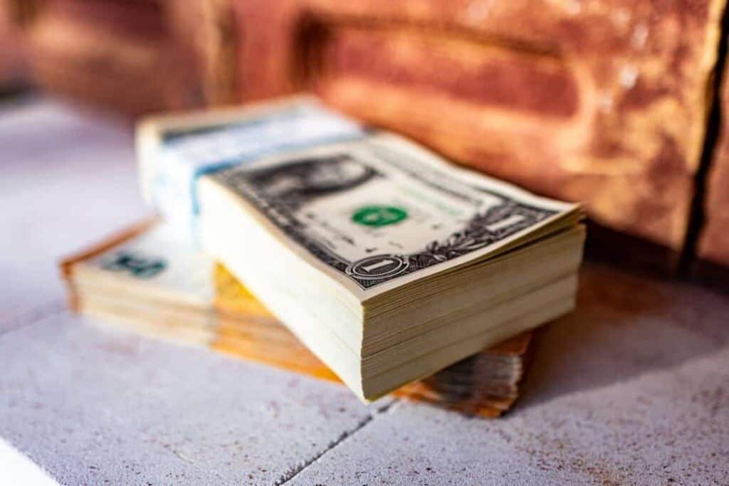 How To Make $3,000: 4 Realistic Ways To Earn Extra Cash — TFMMT